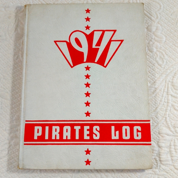 Year Book | Accents | Pirates Log 941 Highline High School Year Book ...